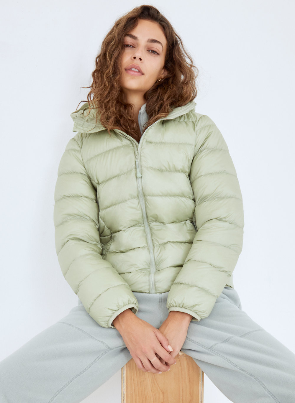 Tna THE LITTLE PUFF™ | Aritzia INTL