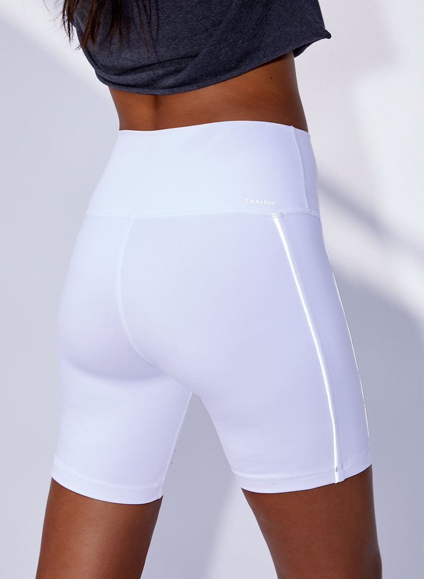 Tna ATMOSPHERE SHORT 7" | Aritzia US