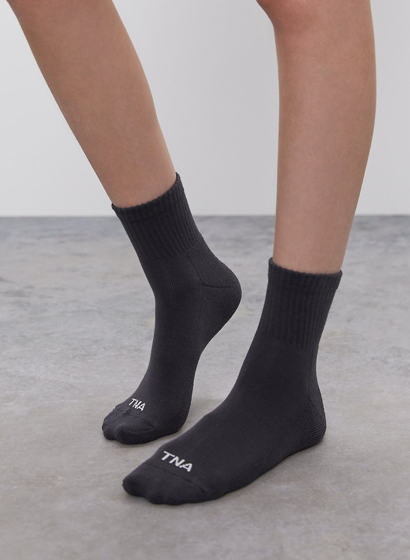 Tna LOGO HIGH ANKLE SOCK 3-PACK | Aritzia INTL