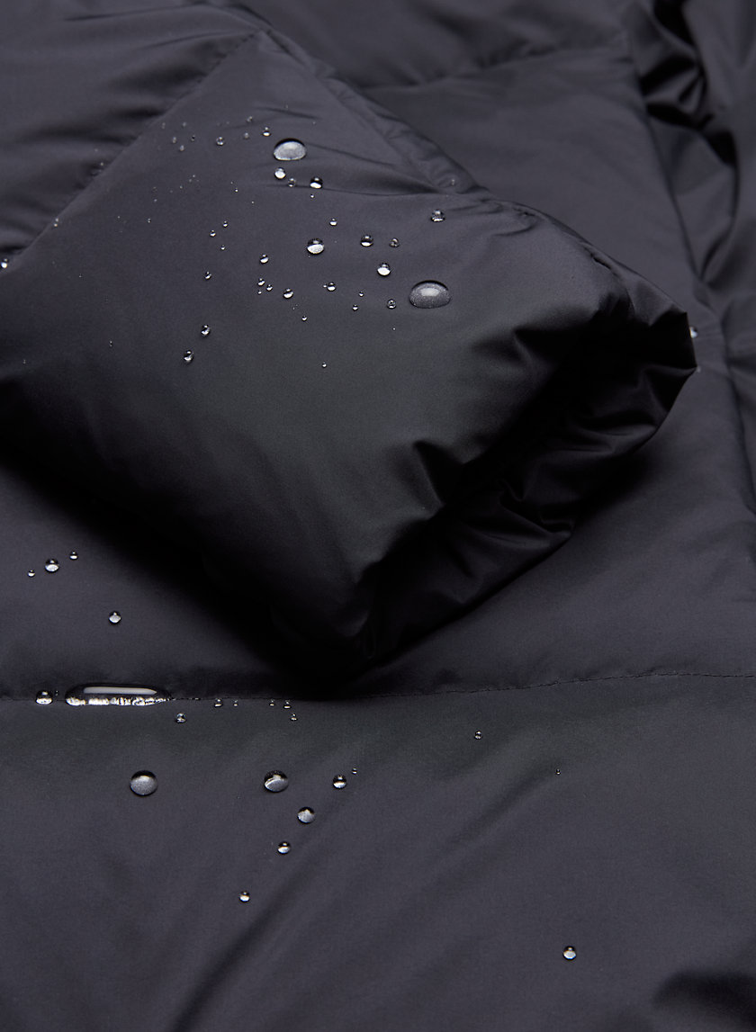 Babaton THE DUVET PUFFER | Aritzia CA