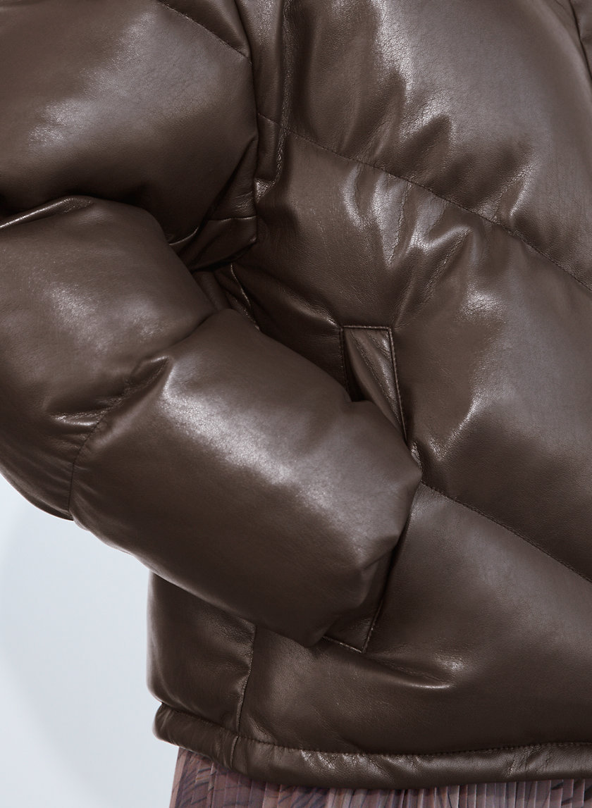 Wilfred THE CLOUD PUFF™ | Aritzia US