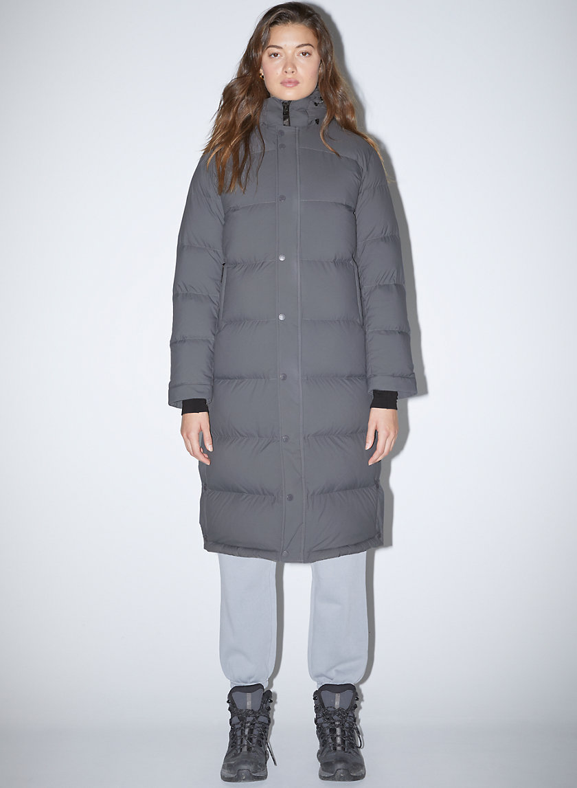 Super World™️ THE SUPER PUFF™ LONG PERSONALIZED | Aritzia CA