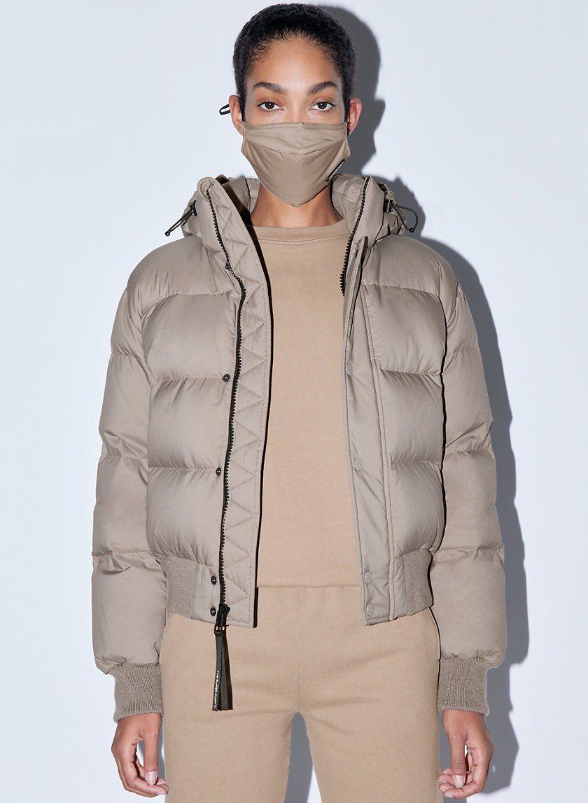 Super World™ THE SUPER PUFF™ FACE MASK | Aritzia CA