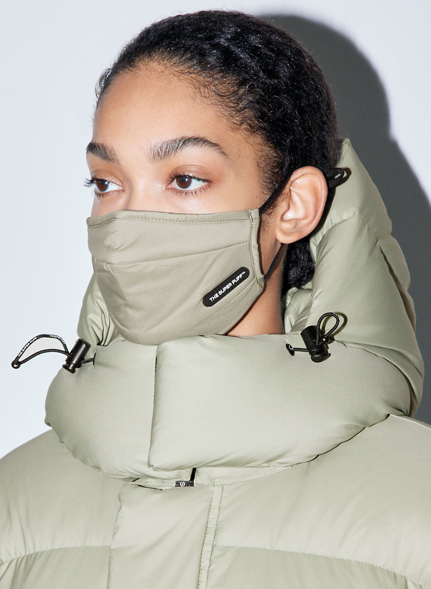 Super World™ THE SUPER PUFF™ FACE MASK - PETITE | Aritzia US