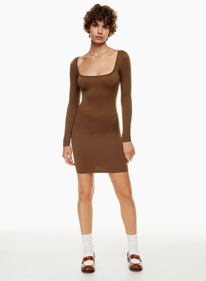 Sunday Best DELTA SINCHSEAMLESS™ DRESS | Aritzia INTL
