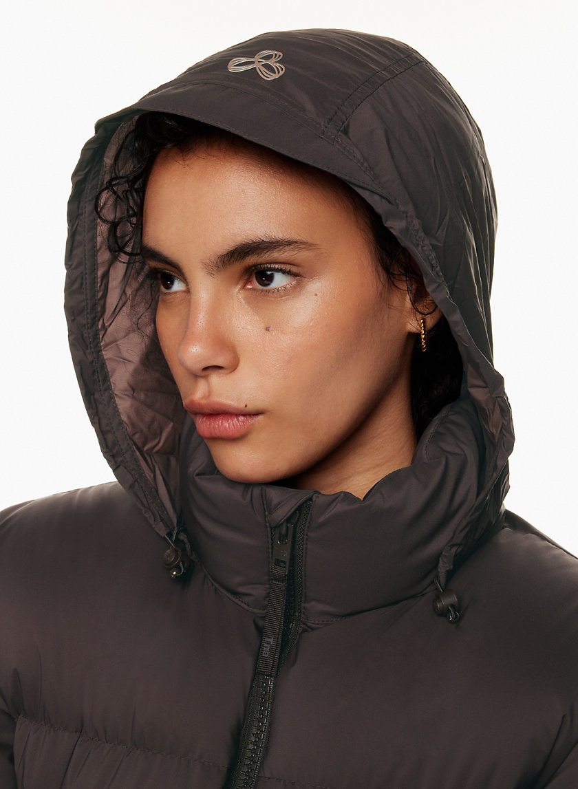 Tna THE MEGA PUFF™ SHORT | Aritzia INTL