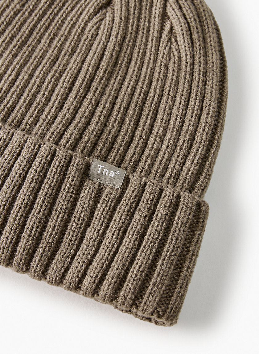 Tna RUSH BEANIE | Aritzia CA