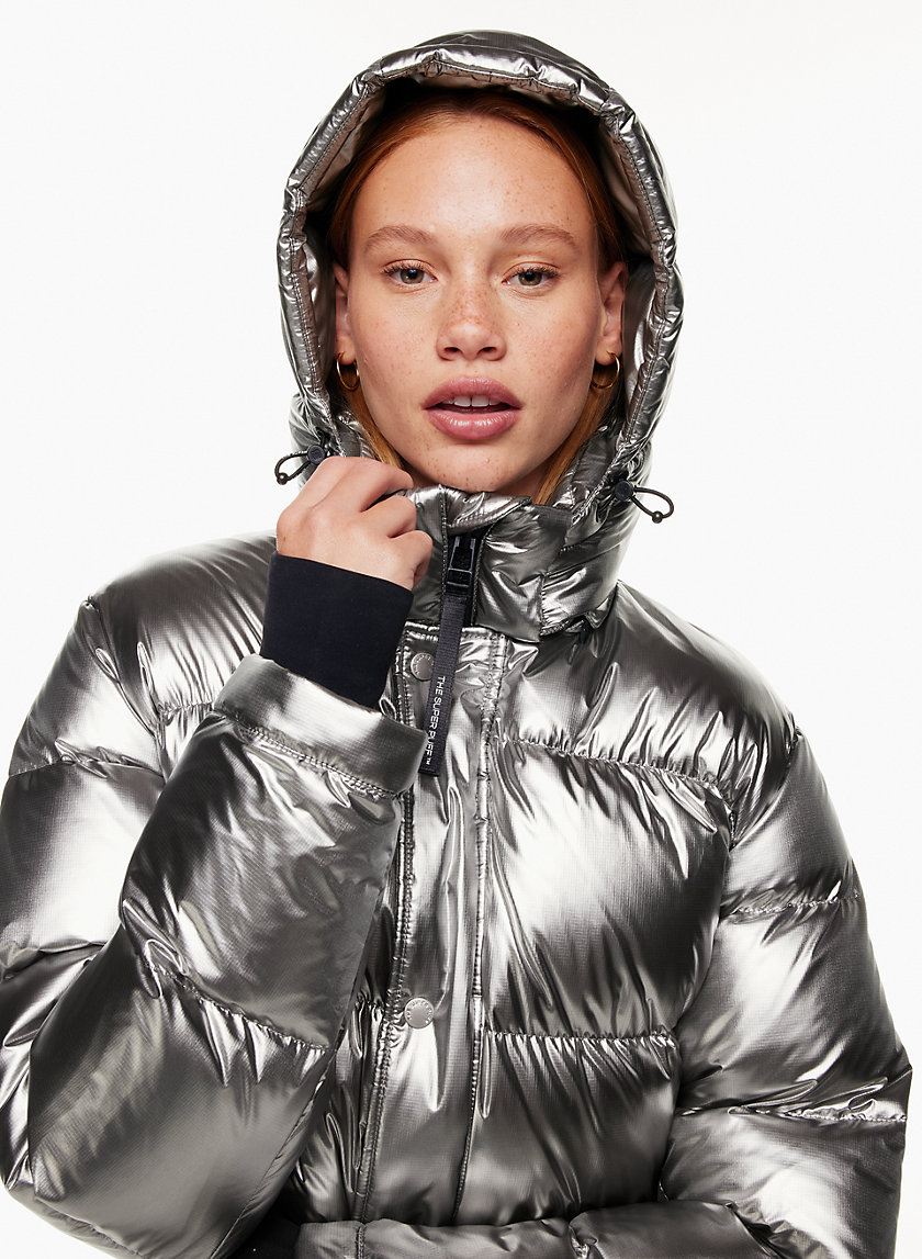 Super World™ THE SUPER PUFF™ SHORTY | Aritzia INTL