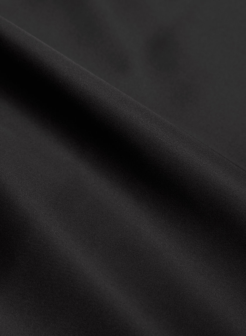 Wilfred SCARLETT SATIN SKIRT | Aritzia CA