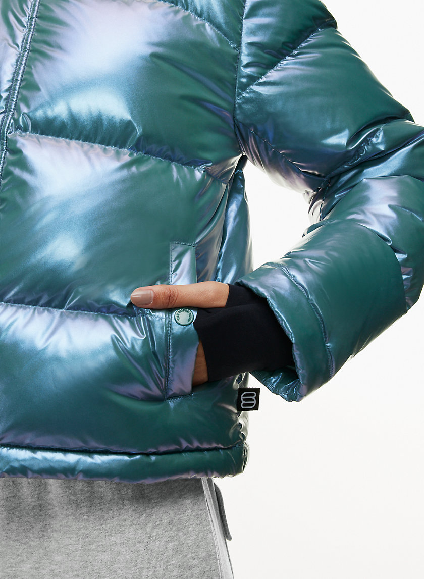 Super World™ THE SUPER PUFF™ SHORTY | Aritzia INTL