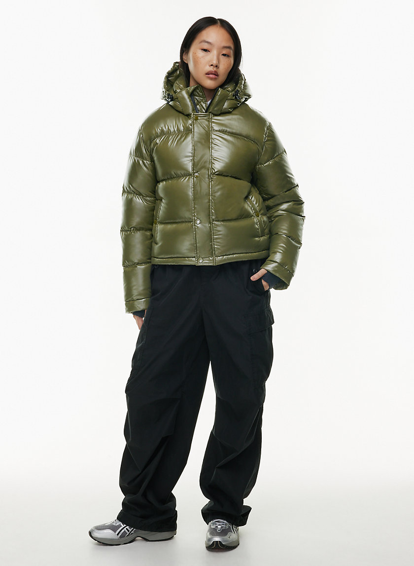 Super World™ THE SUPER PUFF™ SHORTY | Aritzia INTL