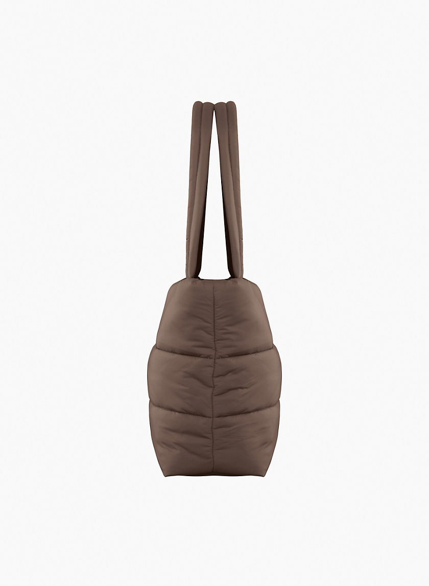 The Super Puff™ THE SUPER PUFF™ TOTE BAG | Aritzia CA