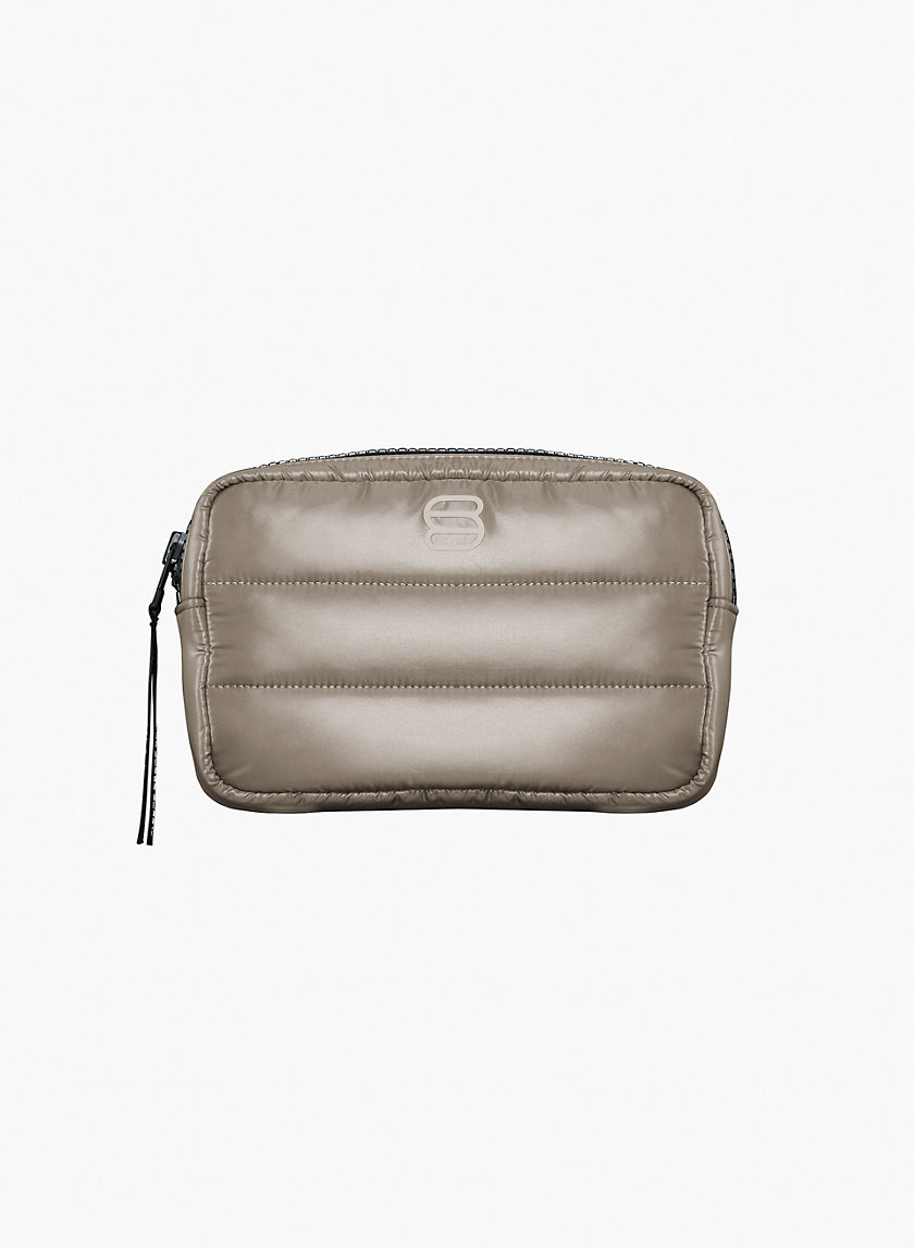 Super World™ THE SUPER PUFF™ BAG | Aritzia US