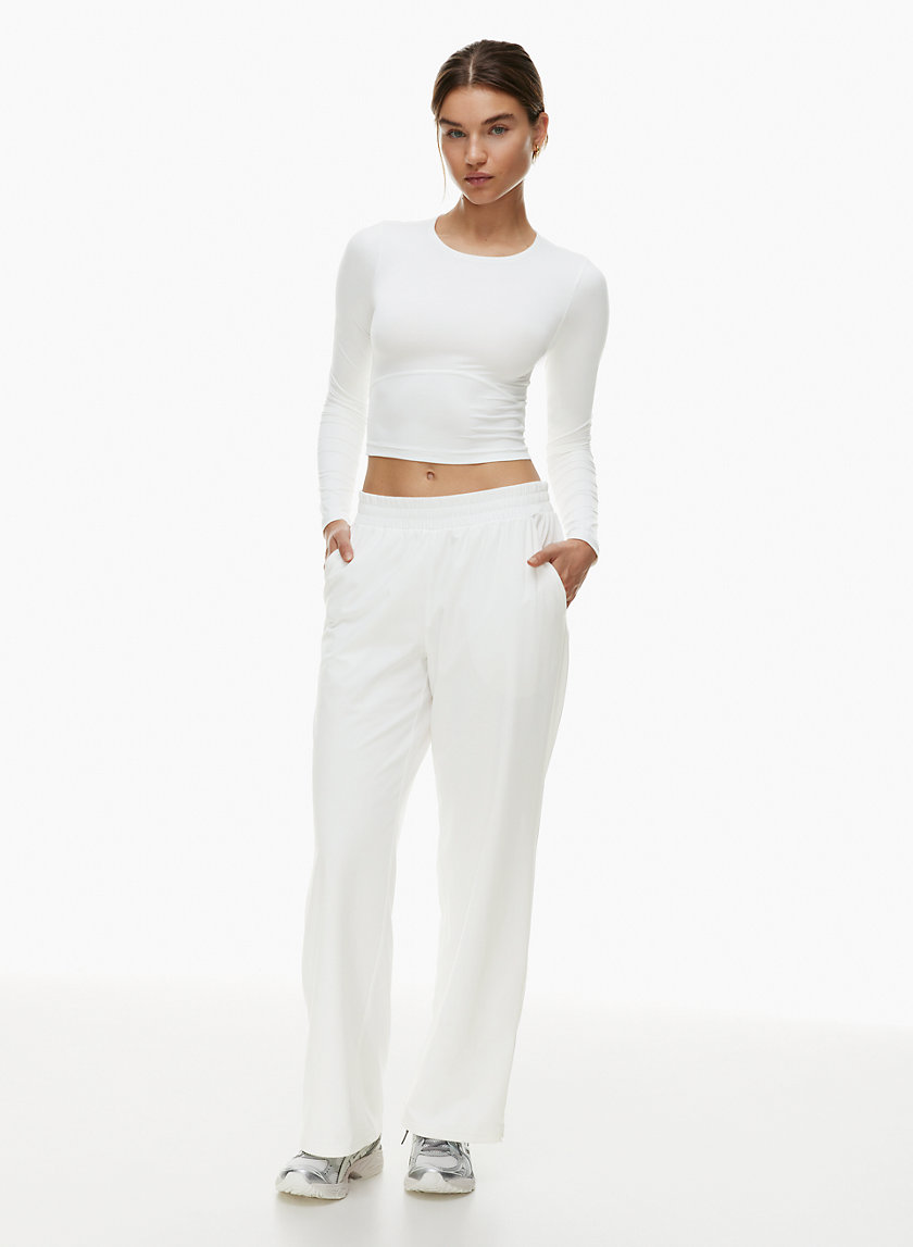 TnAction BOUND LONGSLEEVE | Aritzia INTL