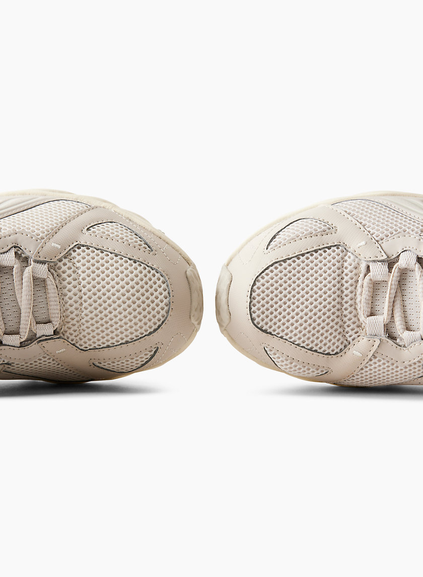 New Balance 610 | Aritzia CA