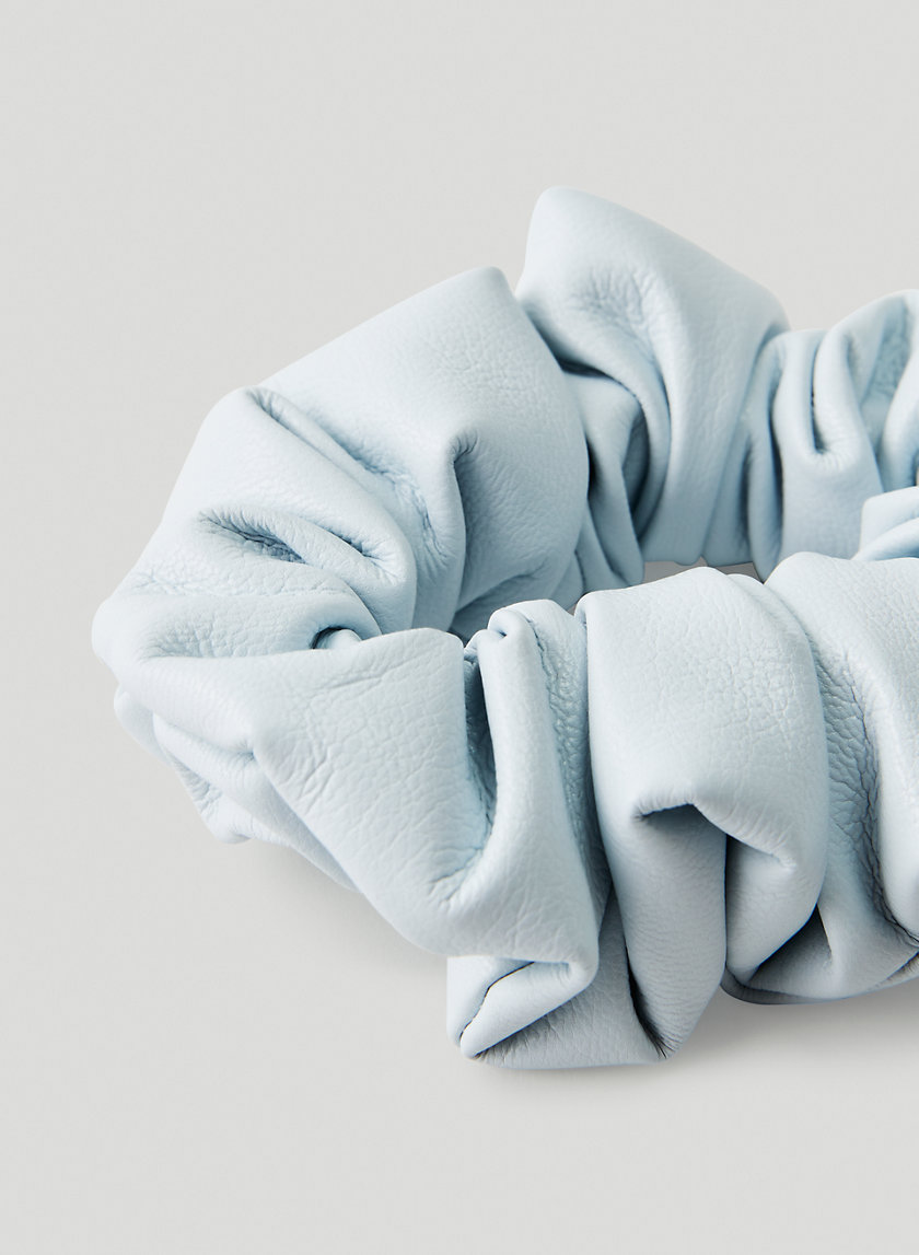 Sunday Best SOOKIE SCRUNCHIE | Aritzia INTL