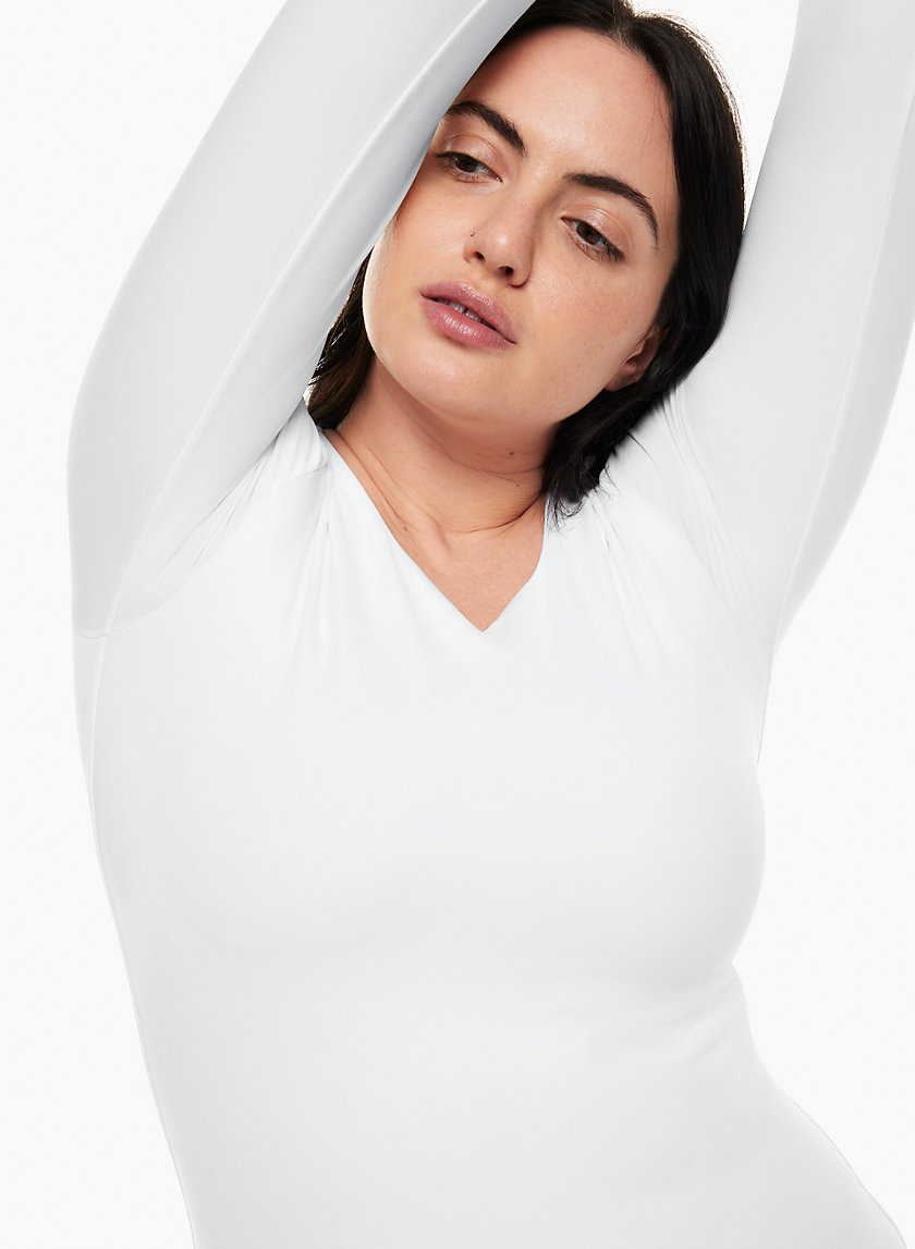 Contour Clothing | Contour & Fitted Bodysuits | Aritzia CA