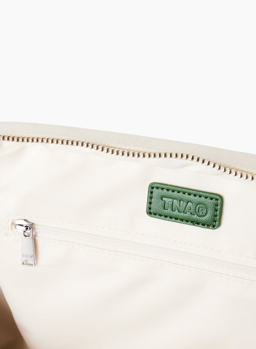 Tna THROWBACK SMALL BAG | Aritzia INTL