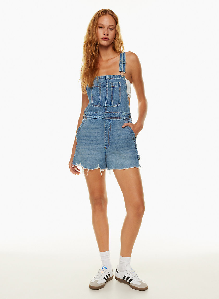 Denim Forum THE '90S SILVIE BAGGY SHORTALL | Aritzia CA