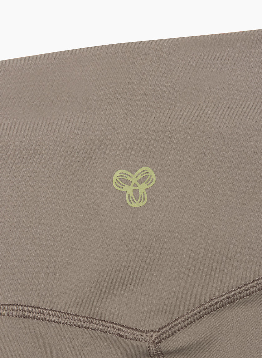 Golden LIFE NEW CHEEKY HI-RISE LEGGING | Aritzia INTL