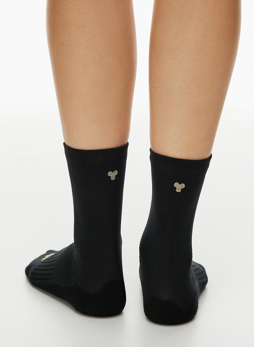 Golden COOL-TECH CREW SOCK 3-PACK | Aritzia CA