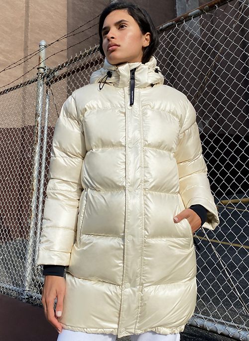 superpuff mid | Aritzia CA