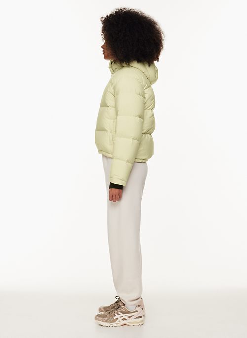 The Super Puff™ Shorty | Aritzia CA