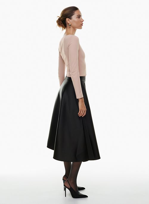 Contour Clothing | Contour & Fitted Bodysuits | Aritzia CA