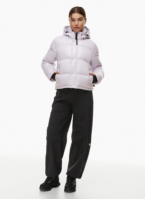 The Super Puff™ Shorty | Cropped Puffer Jackets for Women | Aritzia CA