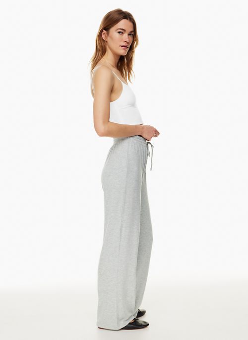 Loungewear | Sweat Suits, Sweaters & Sweatshirts | Aritzia CA