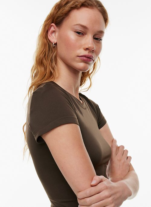 T-Shirts for Women | Long Sleeve & Short Sleeve | Aritzia CA