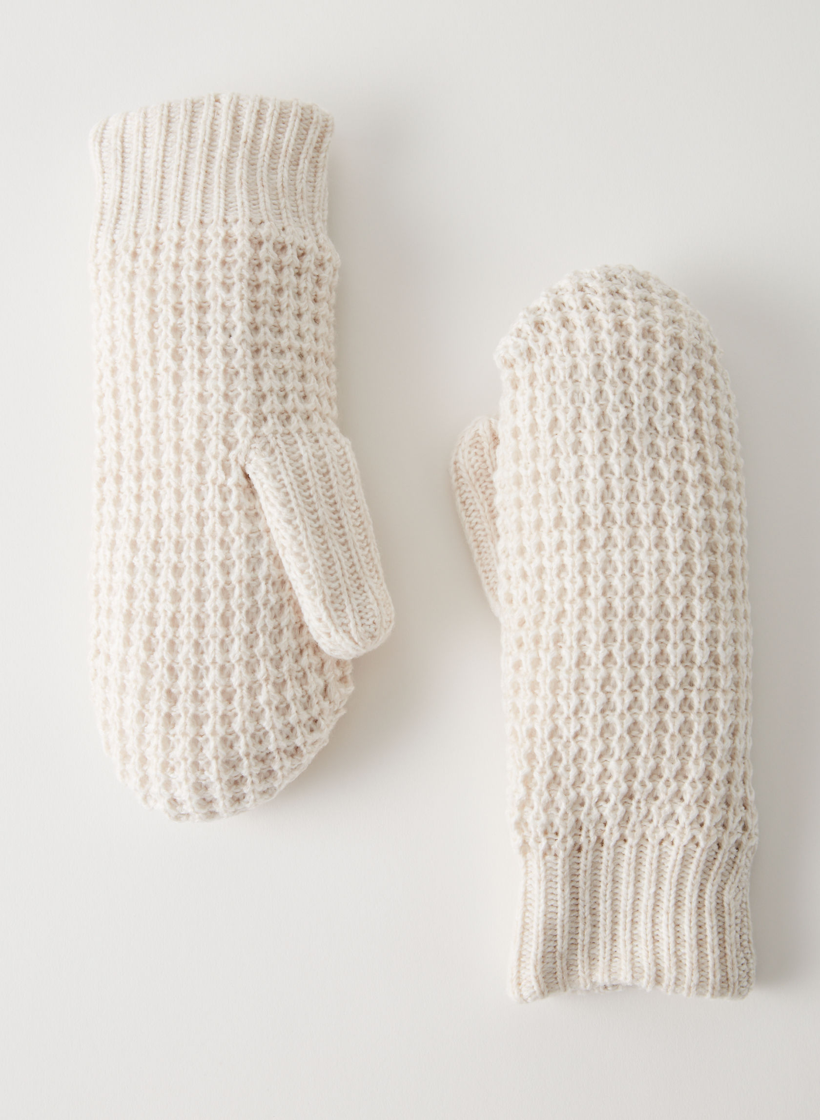 Main Character LOLO MITTEN | Aritzia US