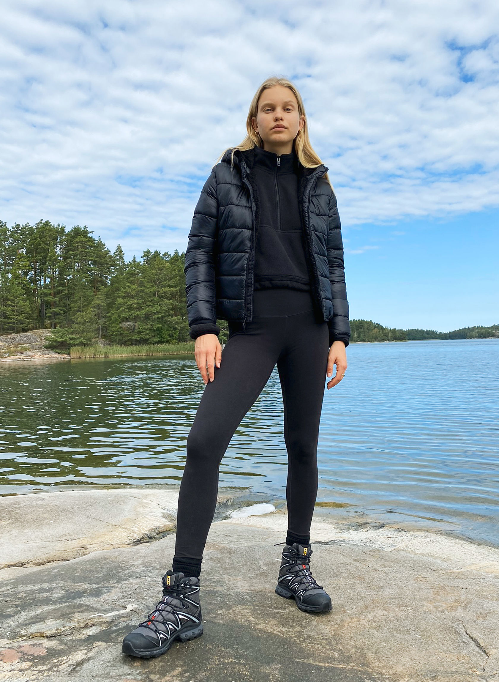 Tna THE LITTLE FUZZY PUFF | Aritzia INTL