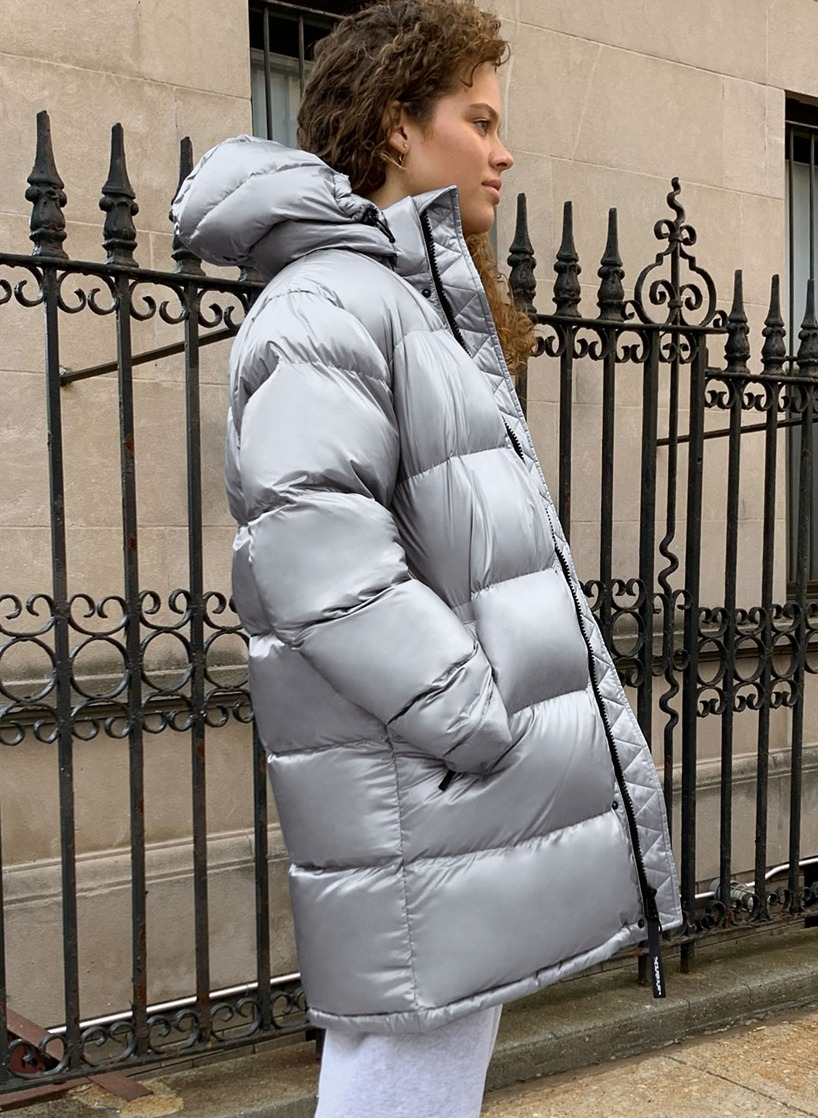 Tna THE SUPER PUFF™ MID | Aritzia CA