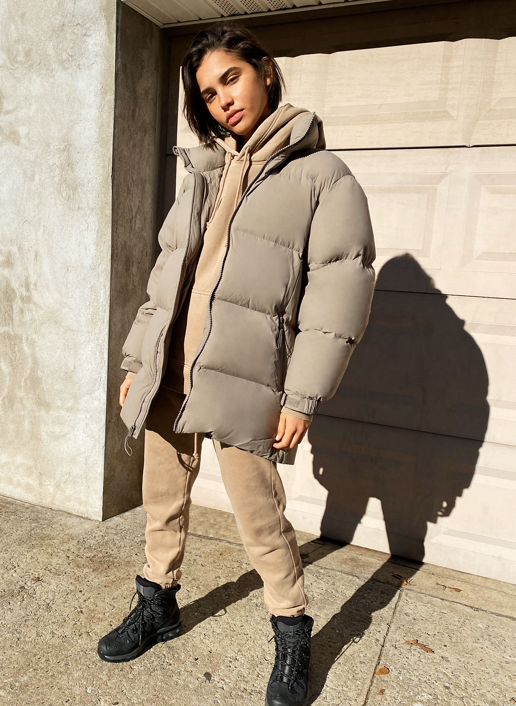 Tna MEGA PUFF MID | Aritzia US