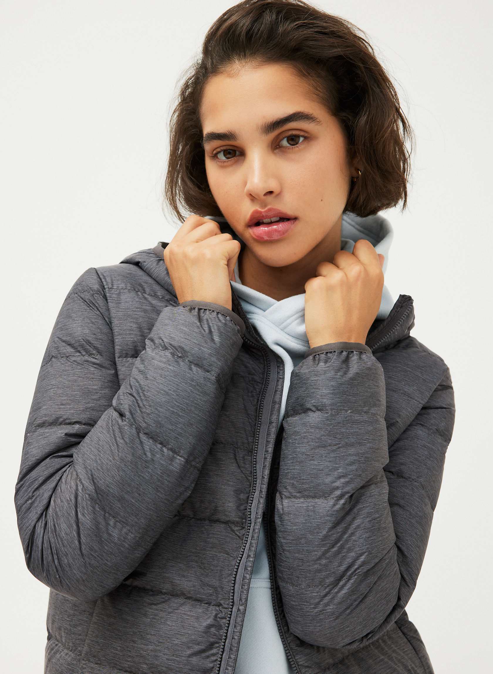 Tna THE LITTLE PUFF | Aritzia INTL