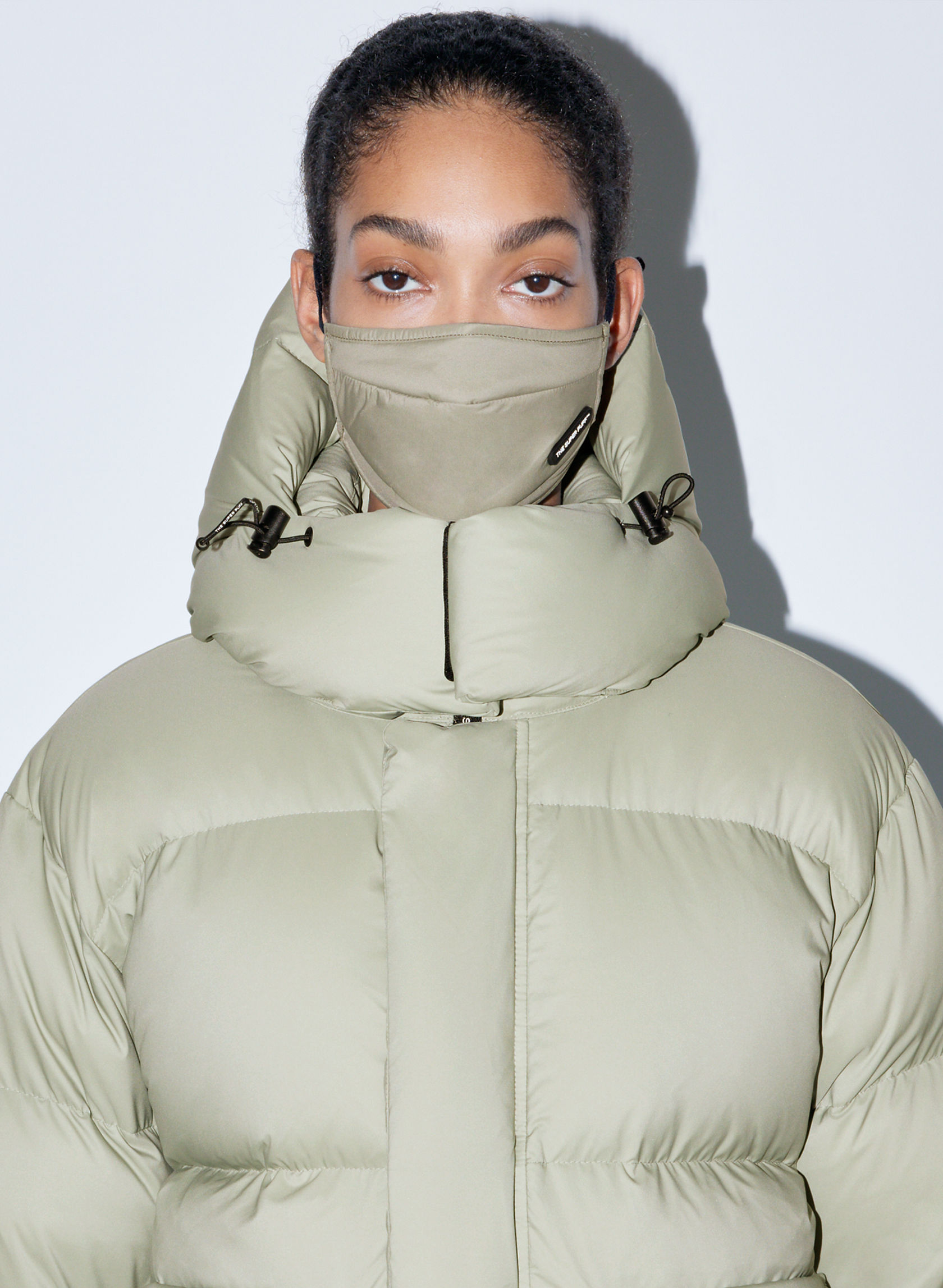 Super World™ THE SUPER PUFF™ FACE MASK - PETITE | Aritzia US