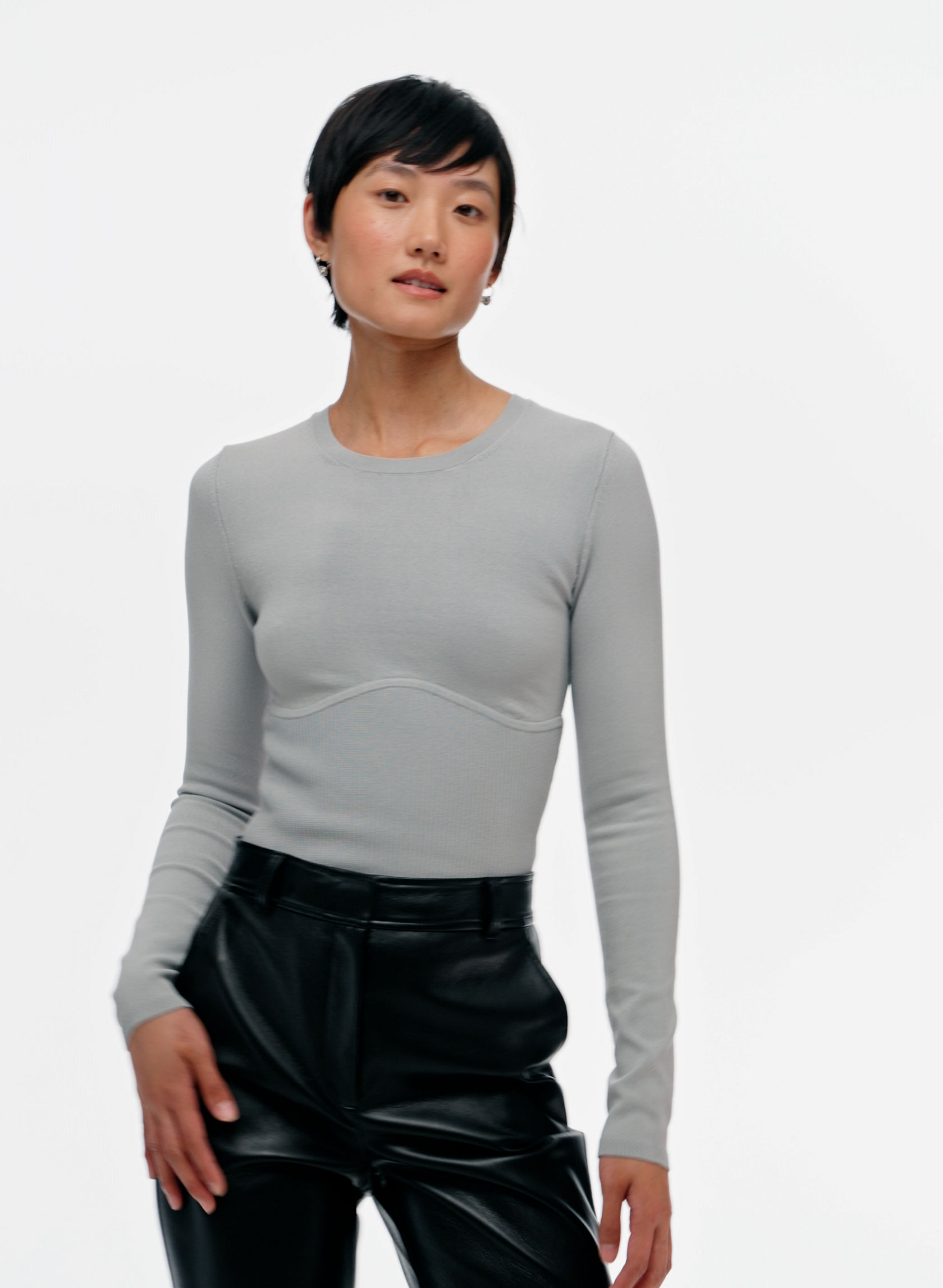 Babaton SCULPT KNIT EMPIRE LONGSLEEVE | Aritzia INTL