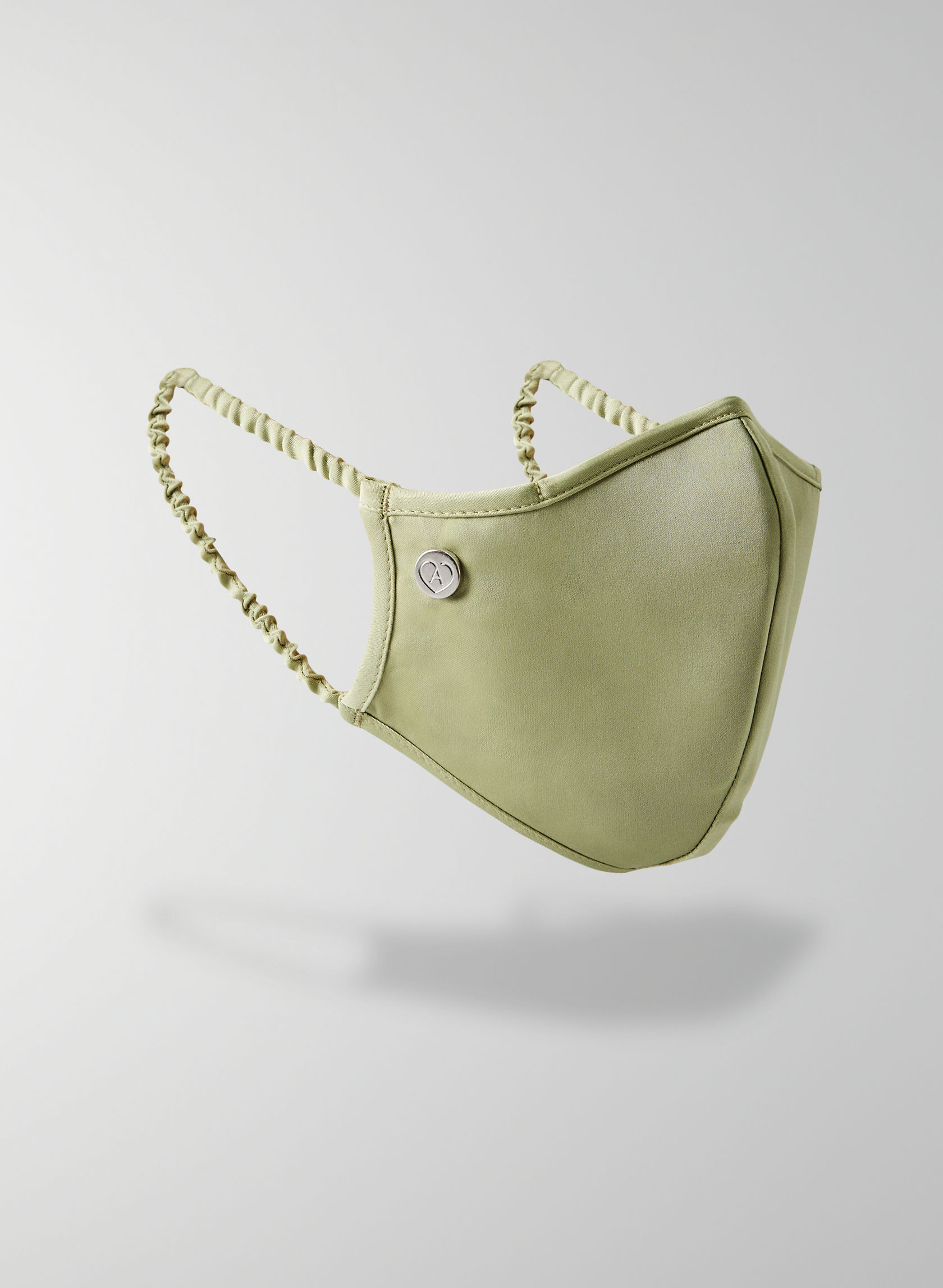 Aritzia Community SCULPTED SATIN FACE MASK - PETITE